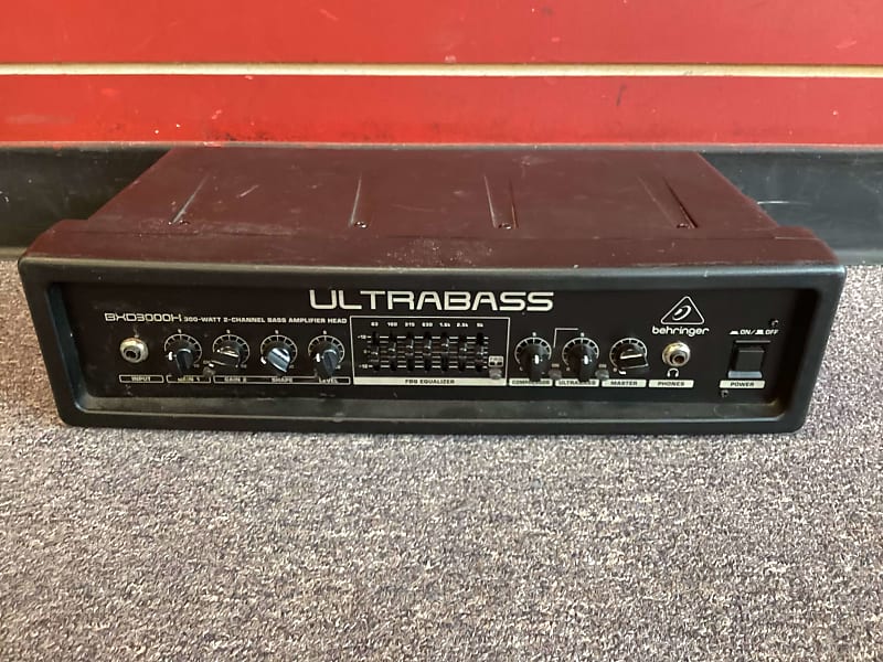 Behringer BXD3000H 300W 2-Channel Bass Amp Head | Reverb