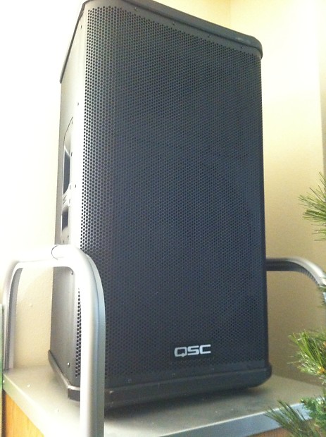 QSC HPR 152i Loudspeakers (2) | Reverb