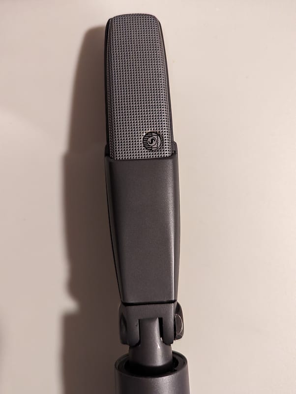 Shure Model 300 Bi-Directional Ribbon Microphone | Reverb UK