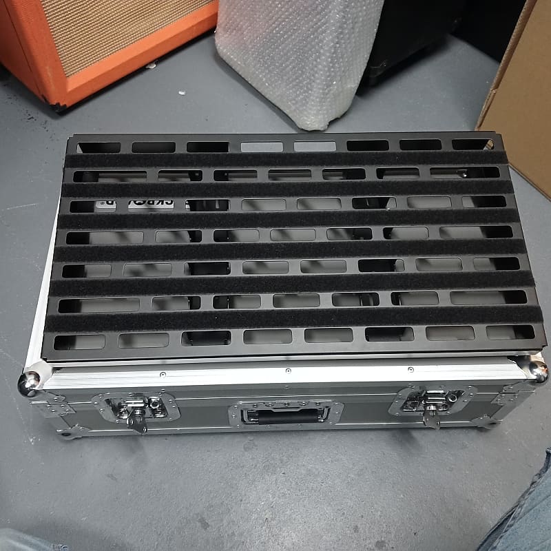 Warwick RockBoard QUAD 4.2 Pedalboard with Flight Case | Reverb