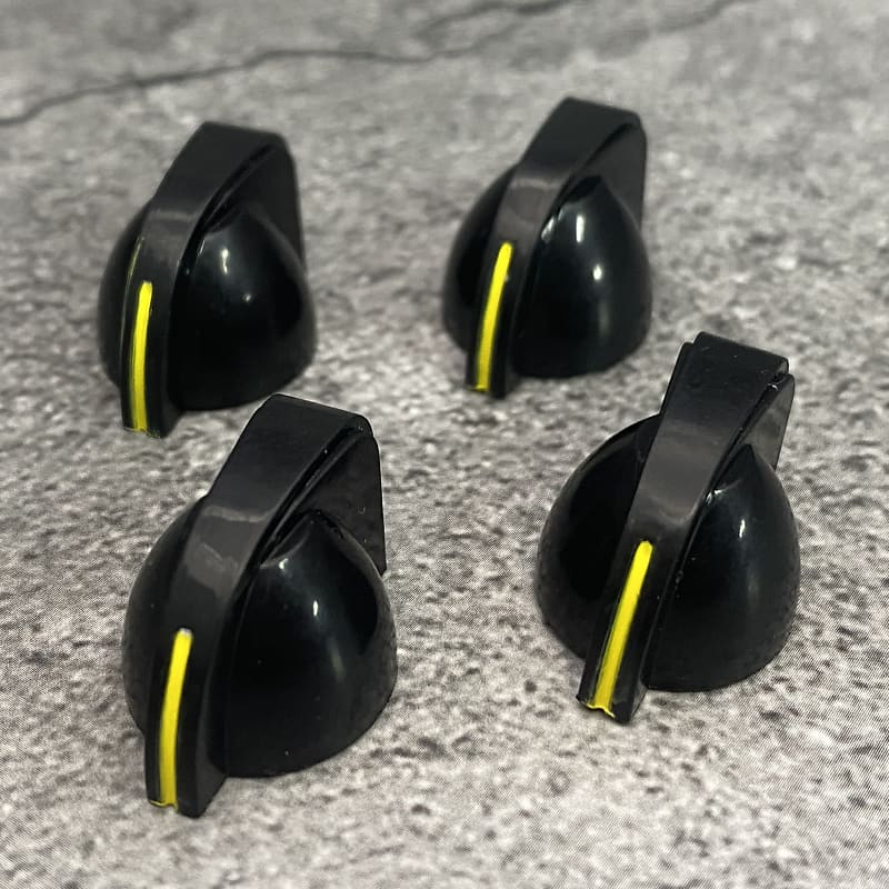 4x Small Black / Yellow Line Chicken Head Flat Top Mini Knobs | Reverb