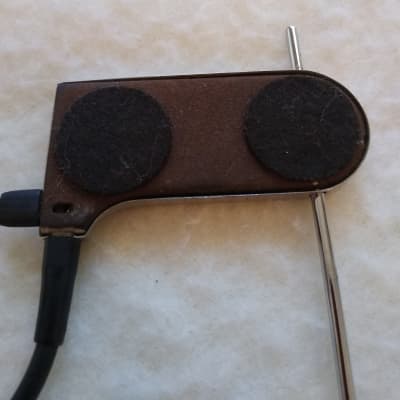 1960 DeArmond FHC-C Floating Pickup for Archtop Guitar | Reverb