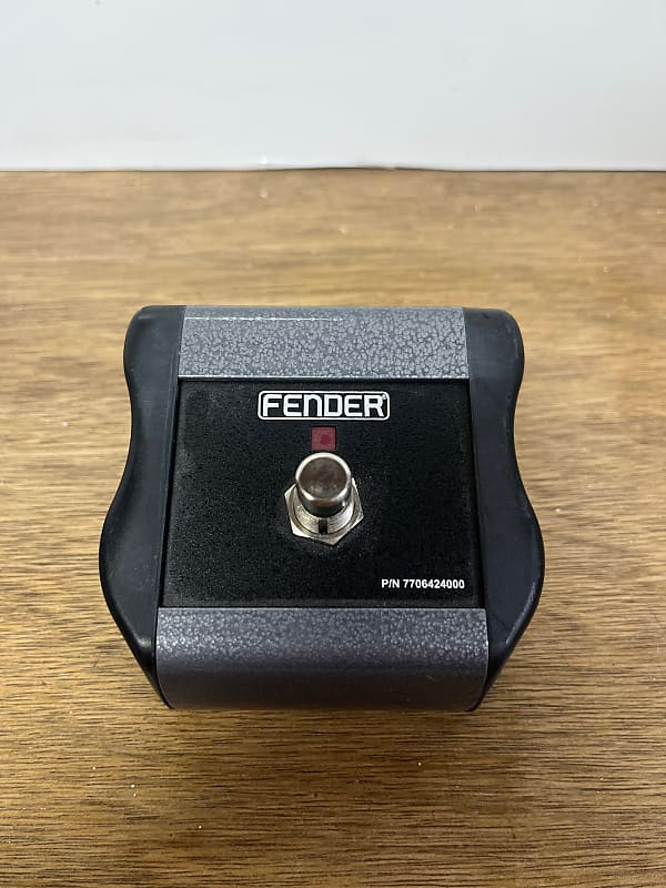 Fender Single Button Footswitch P/N 7706424000 (No Cable) | Reverb UK