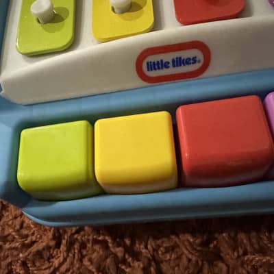 ASMR Toy Piano | Reverb