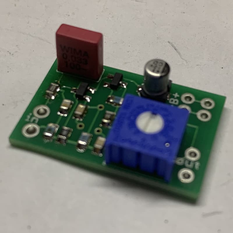 Piezo Buffer/Preamp für Gitarre/Bass (Cafe Walter PZP-1) | Reverb