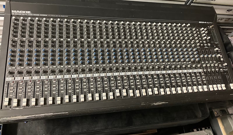 Mackie Pro Mixer- 32-4-2 4 Bus Mixing Console | Reverb