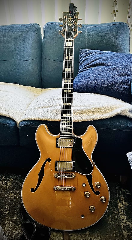 Yamaha SA2000 Natural Semi-Hollow Electric Guitar | Reverb Australia