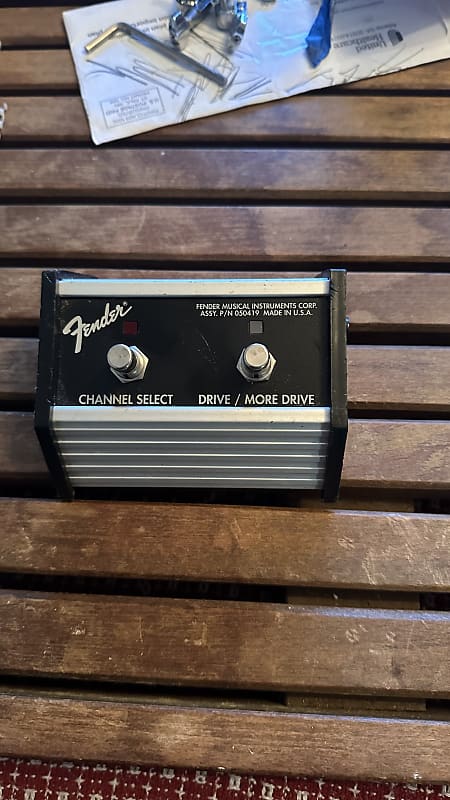 Fender Fender Deville foot switch 2000-2018 - Silver and gray | Reverb