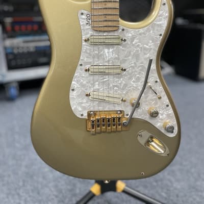 ESP Vintage Plus 20th Anniversary 1 of 20 Made 1995 Gold | Reverb