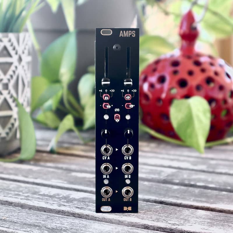 Dusty Clouds Amps Alternative panel 2023 - Matte Black / | Reverb UK