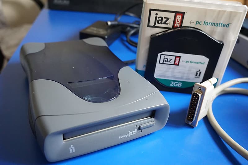 Iomega Jaz 2 GB SCSI External Drive (AKAI MPC 2000, 3000, | Reverb