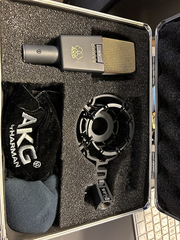 AKG C414b XLII multi-pattern condenser mic | Reverb