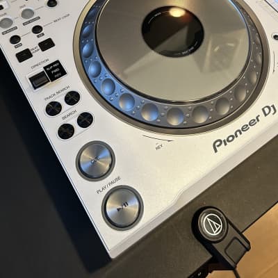 Pioneer CDJ-3000-W and DJM-900NXS2- Limited Edition - White | Reverb