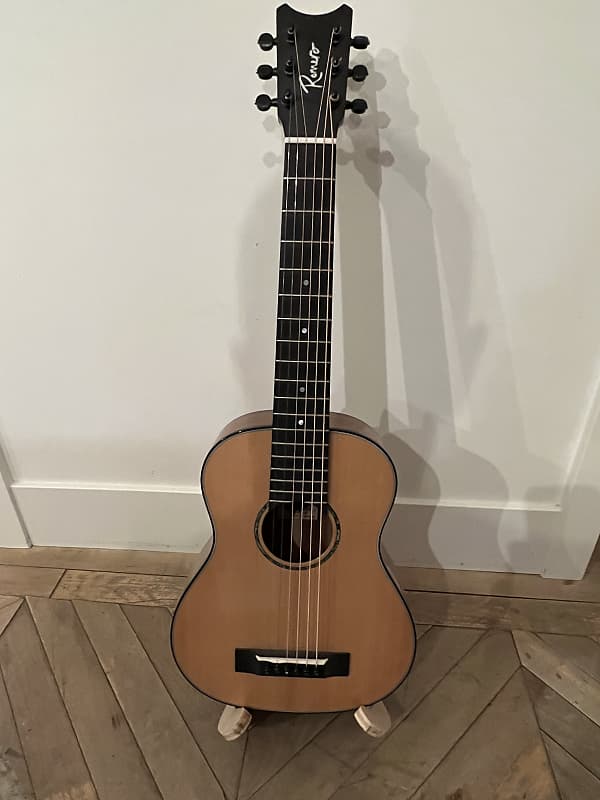 Romero Romero Creations Baritone 6 Steel String (B6S-SM | Reverb