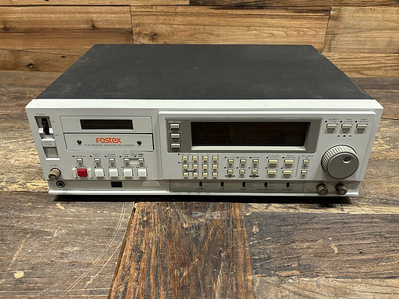Fostex D-10 Digital Master Recorder | Reverb