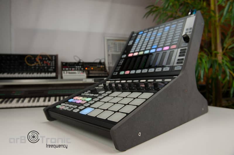 Native Instruments Maschine Mk1 MK2 / Maschine Jam Rack Holz | Reverb