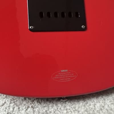 Beautiful Yamaha RGZ121P 1991 - Vivid Red With Hard Shell | Reverb