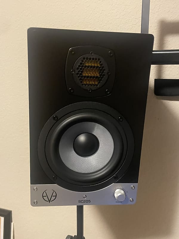 Eve Audio SC205 2-Way 5" Active Studio Monitors (Pair) | Reverb