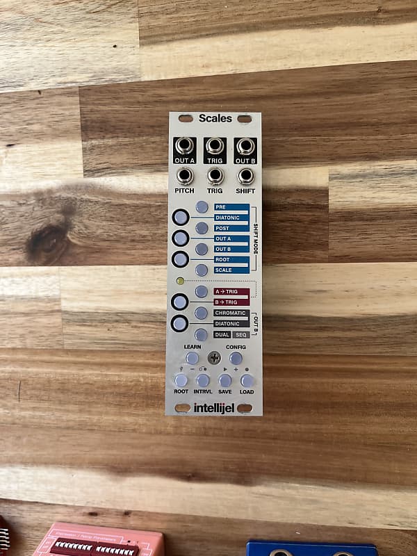 Intellijel Scales 2015 - 2021 Silver | Reverb