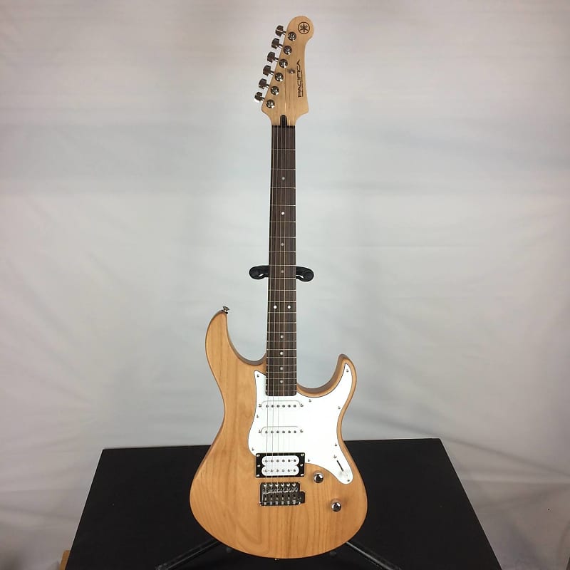Yamaha PAC112V Pacifica 100 Series Electric Guitar, Natural | Reverb