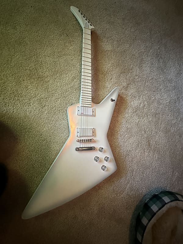 Starshine Explorer Snowhorse - White | Reverb