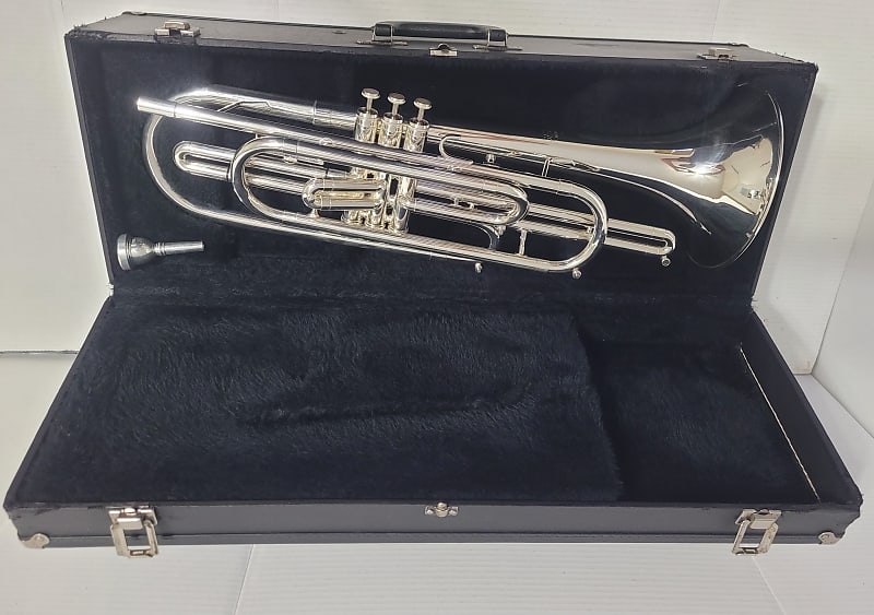 Getzen Bass Trumpet ,Mouthpiece ,Original Hard Case & Gard | Reverb