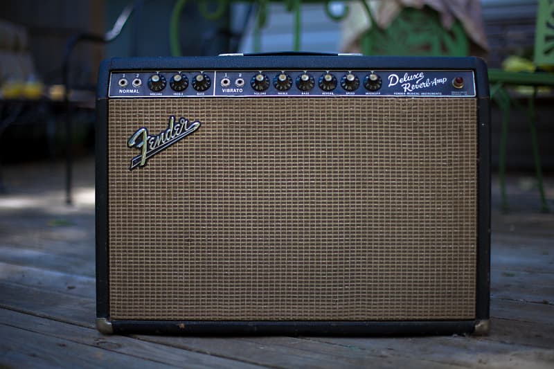Fender Deluxe Reverb 2-Channel 22-Watt 1x12" Guitar Combo | Reverb