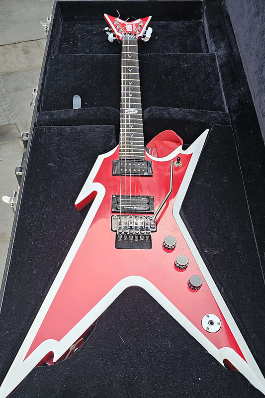 Dean Razorback 2010 - Red/white | Reverb