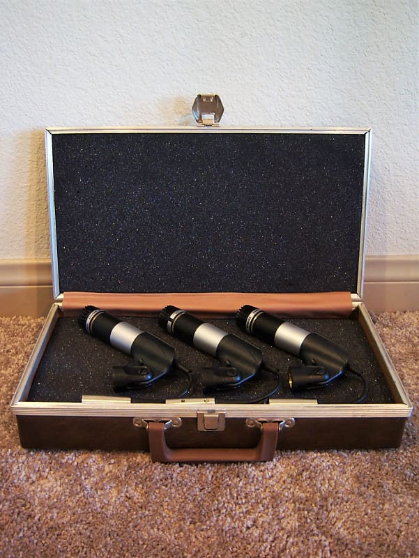 3 Vintage 1990's Shure 545L dynamic cardioid microphones w | Reverb