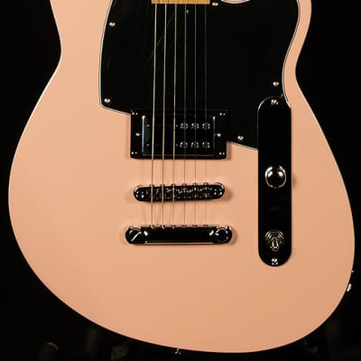 Reverend Stacey Dee Signature | Reverb