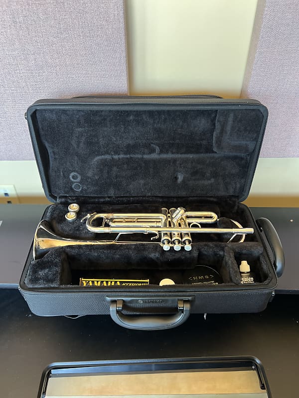 Yamaha YTR-5335GII with Case | Reverb
