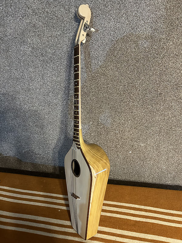 Panduri or fanduri | Reverb España