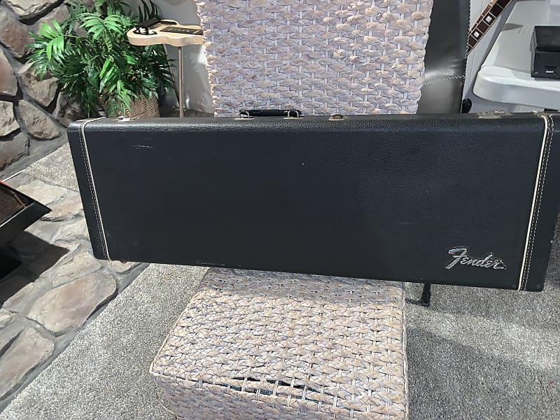 Fender Vintage Stratocaster/Telecaster Hard shell Tolex Case | Reverb