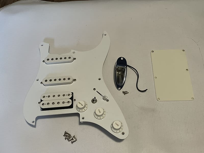 1986-87 Kramer Focus 3000 Strat Loaded Factory Pickguard | Reverb