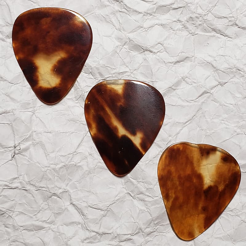 3 Herdim Vintage Thin Tortoise Shell Guitar Picks 1950's | Reverb