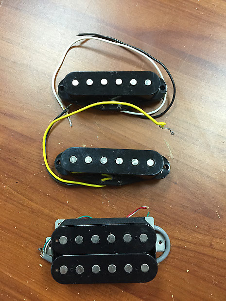 Fender Deluxe Fat Stratocaster Pickups HSS Black | Reverb