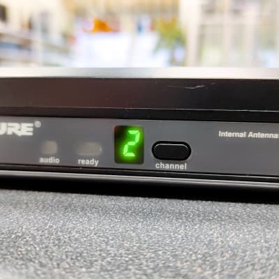 Shure PG1/PG4 Wireless Transmitter/Receiver 2010's - Black | Reverb