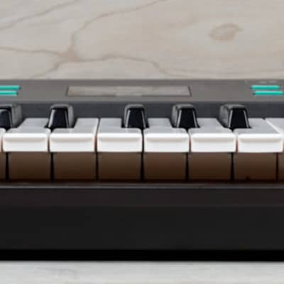 Yamaha DX27 61-Key Digital Programmable Algorithm | Reverb Canada