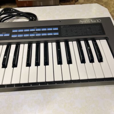 Roland Synth Plus HS-10 Programmable Polyphonic Synthesizer | Reverb