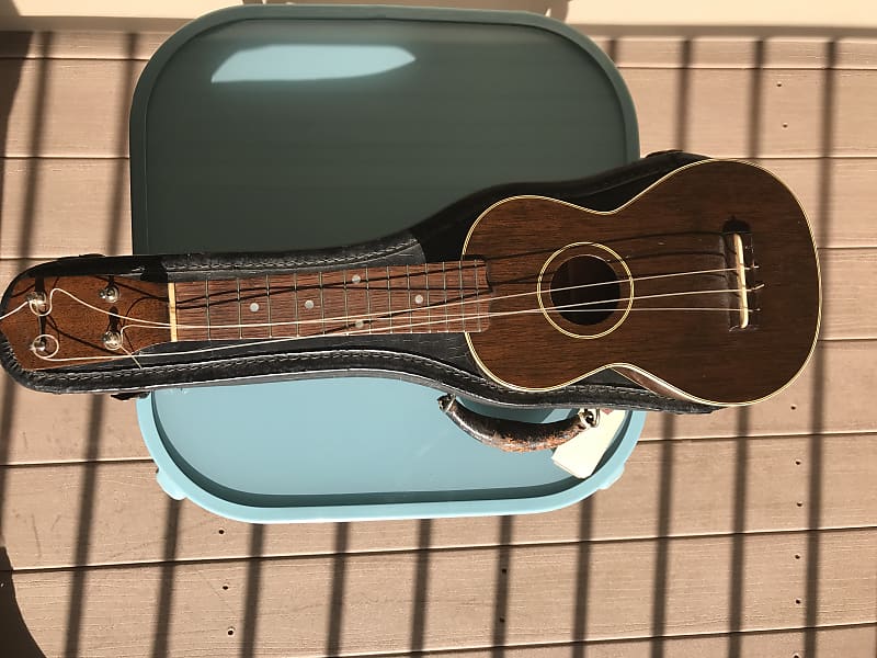 Gibson Uke-1 Ukulele 1949-50 With Case and Hang Tag | Reverb