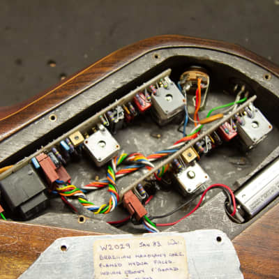 1983 Left-Handed Wal MK1 Mark 1 4-String Bass Guitar | Reverb