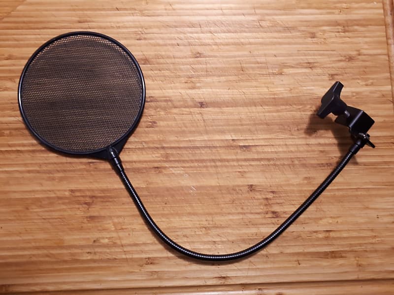 Universal Metal Microphone Pop Filter | Reverb