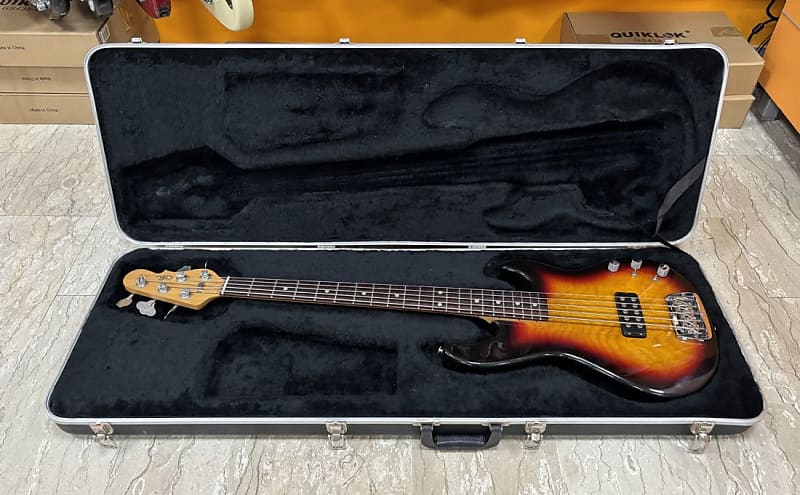 G&L L-1505 5-string electric bass with hard case - Made in | Reverb