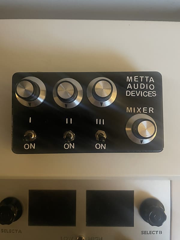 Metta Audio Devices Summing Mixer | Reverb