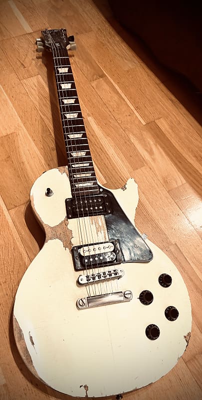 Gibson Gibson Les Paul USA LPJ Heavy Relic „Punk“ 2013 - | Reverb