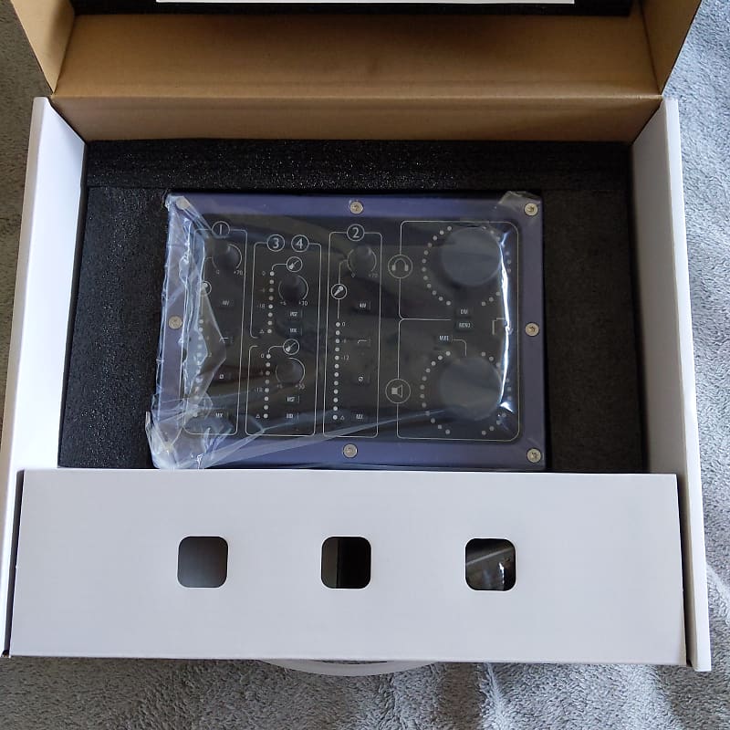 DIGIgrid D Cube Desktop Audio Interface | Reverb