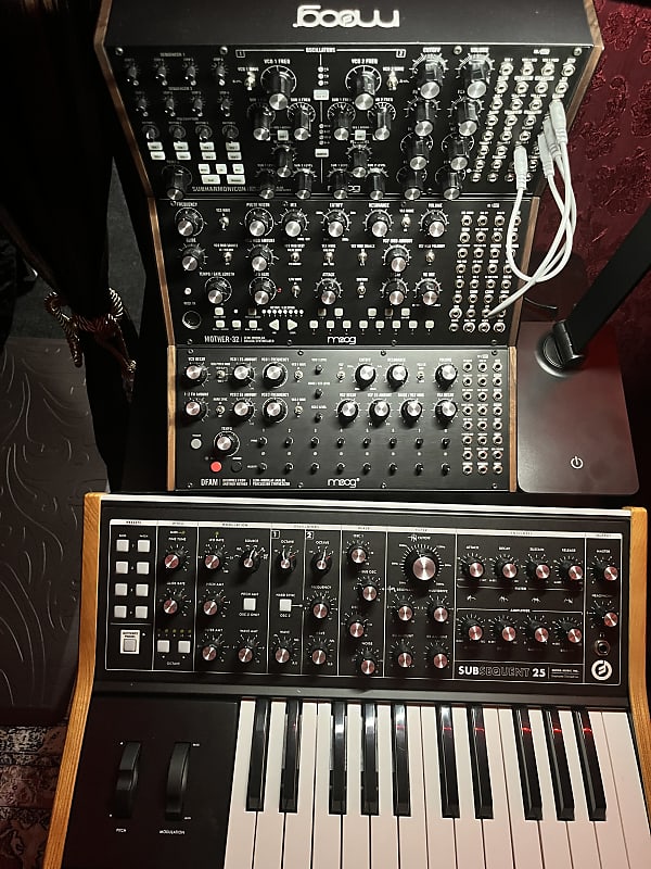 Moog Subsequent 25 and Triple Threat | Reverb