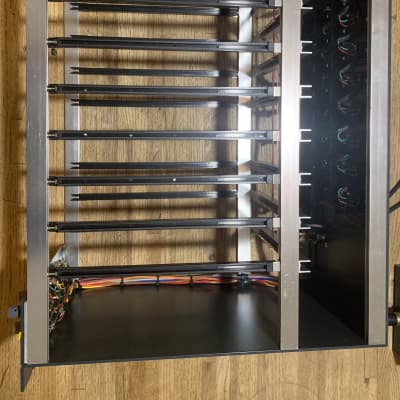 BAE 8CR - Neve 10-Series (1073) 8-channel Rack Enclosure and | Reverb