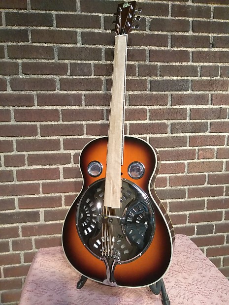Rogue Rogue Classic Spider Resonator Guitar Round Neck | Reverb