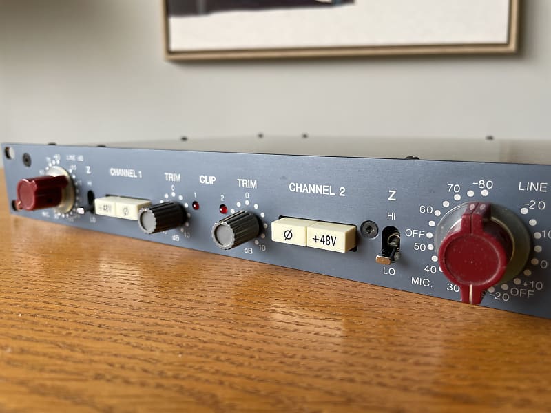 Neve 1073 DPA Preamp Stereo | Reverb